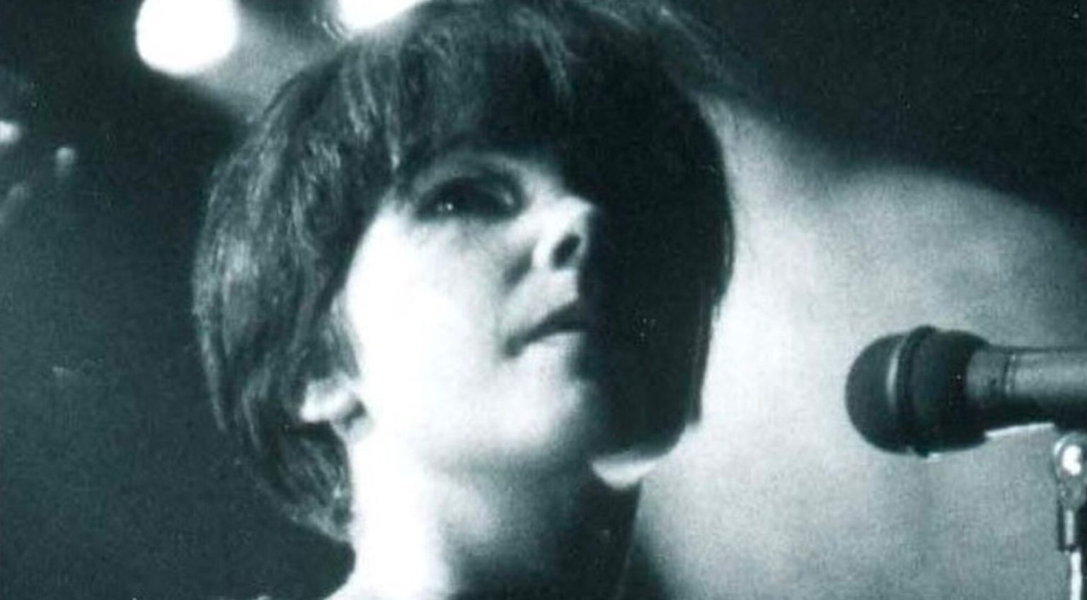 Björk compie 60 anni: riscopriamo l’artista icona